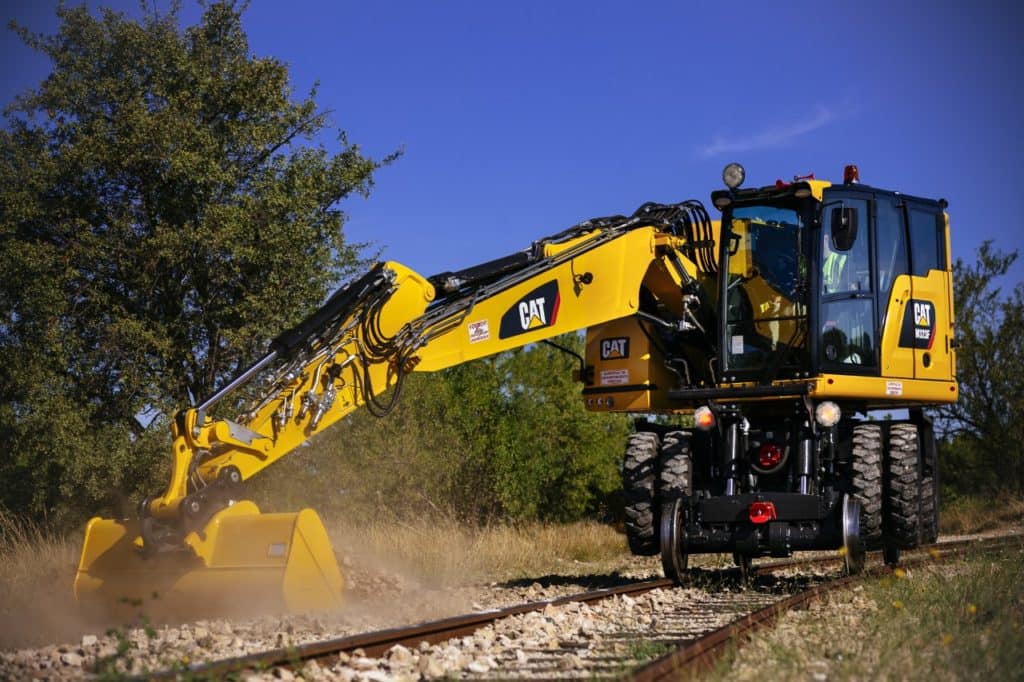 Caterpillar va produire la nouvelle Cat M323F « Cheminot » – Produits ...